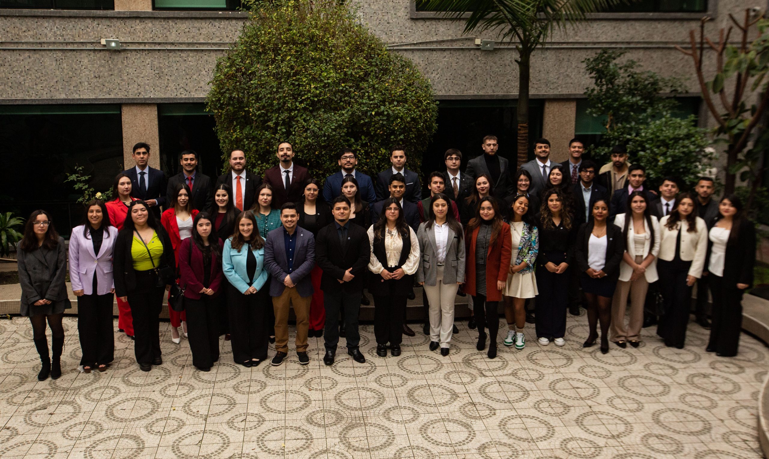 Escuela de Ingeniería Civil Biomédica titula nuevas y nuevos ...